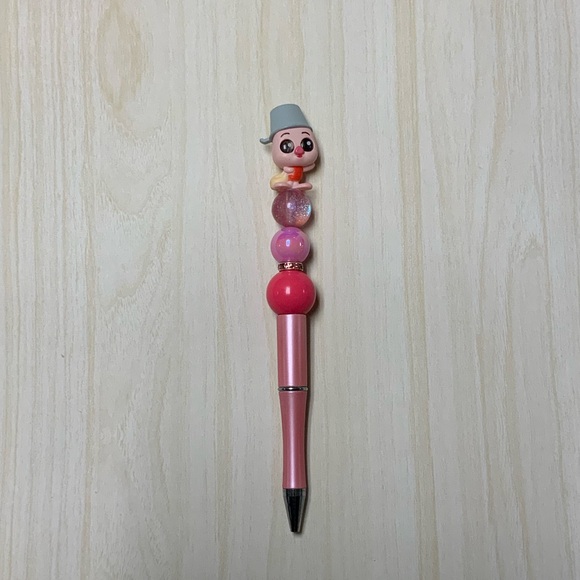 Office | Piglet With Bucket Doorable Pen | Poshmark